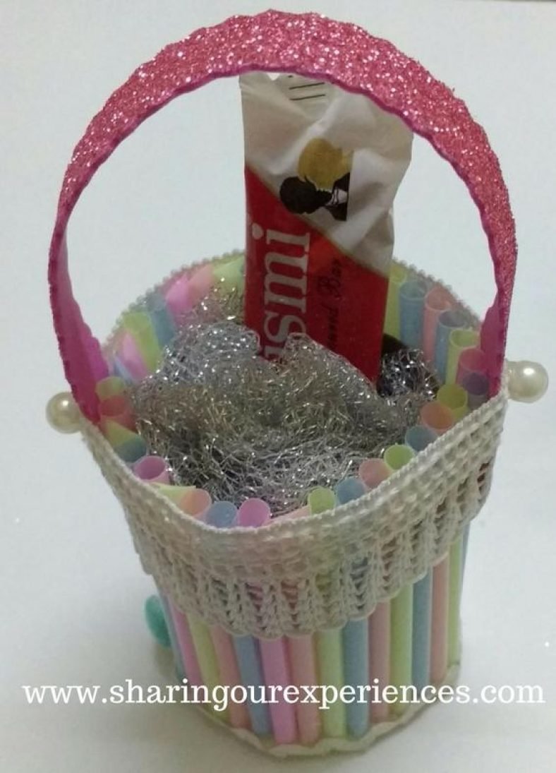 How to make a DIY Easter Basket with Straws - Sharing Our Experiences